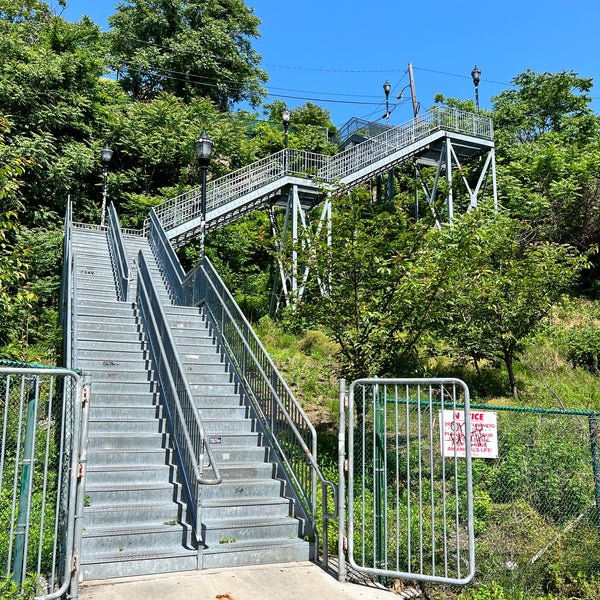 100 Steps - Scenic Lookout