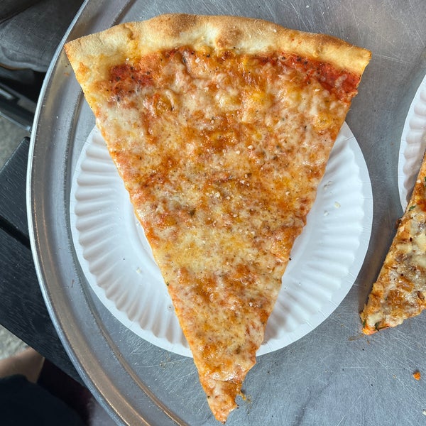 Full Moon Pizzeria - Belmont - 44 tips from 1378 visitors