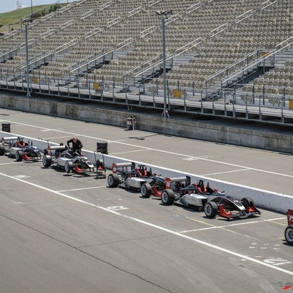 Simraceway Performance Driving Center - 1 tip