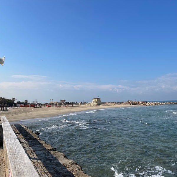 Metzitzim Beach (חוף מציצים) - תל אביב-יפו, תל אביב