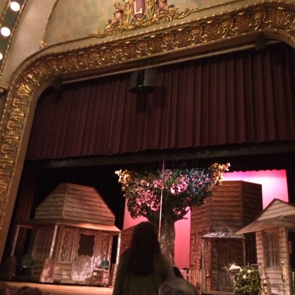 Lander's Theater - Downtown Springfield - 1 tip from 111 visitors