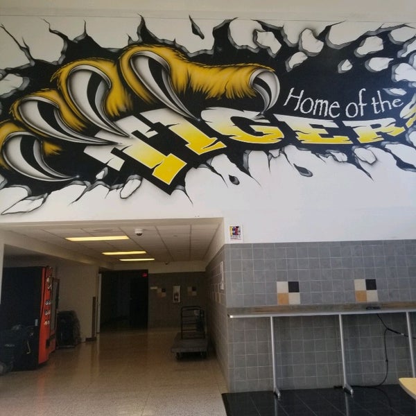 Irving High School - 900 N O Connor Rd