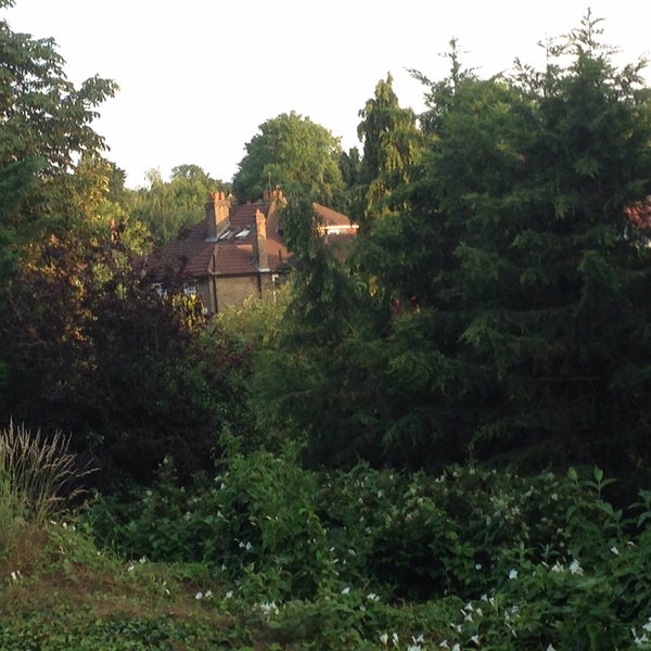 Shortlands Railway Station (SRT) - 11 tips