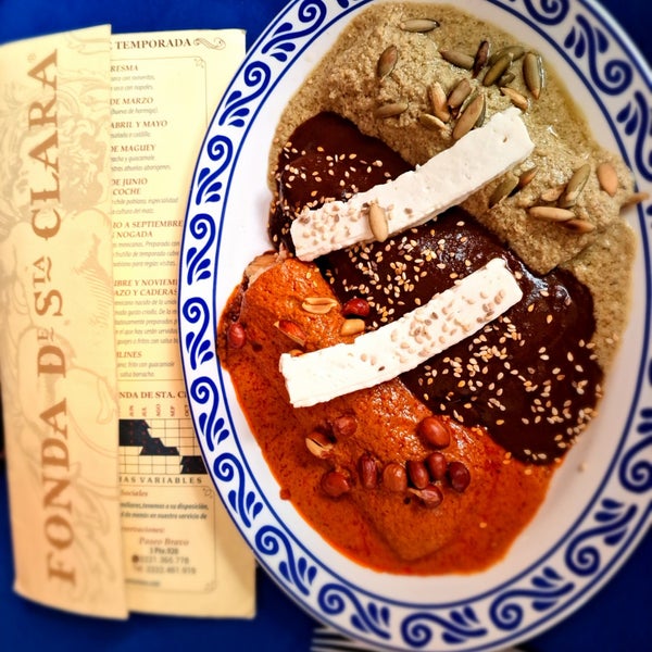 Fonda de Santa Clara - 3 Poniente 920