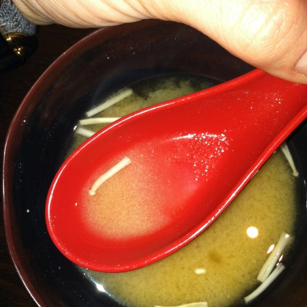 Photos at Mon Roll House Sushi - Downtown Santa Monica - 16 tips