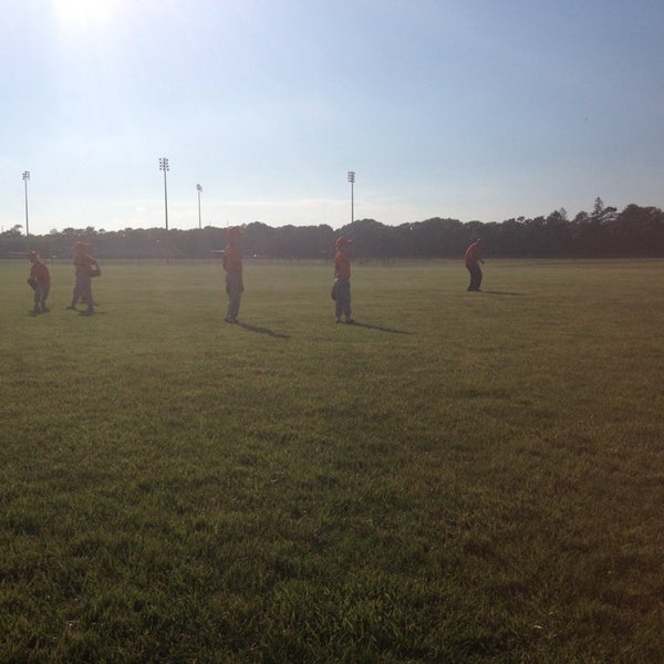 william floyd sports complex - Mastic Beach, NY