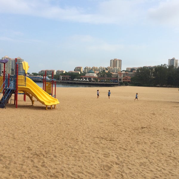 Discovery Bay Beach - Beach in Discovery Bay
