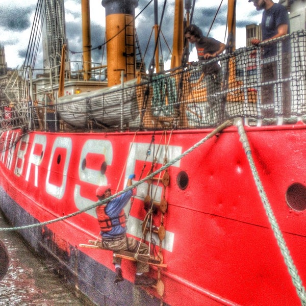 US Lightship LV-87 (Ambrose) - Financial District - South Street ...