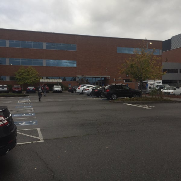 Photos at Intel - Ronler Acres Campus - Northeast Hillsboro - 9 tips ...