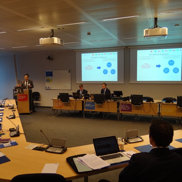 European Commission - BU25 - DG CNECT - 5 tips from 785 visitors