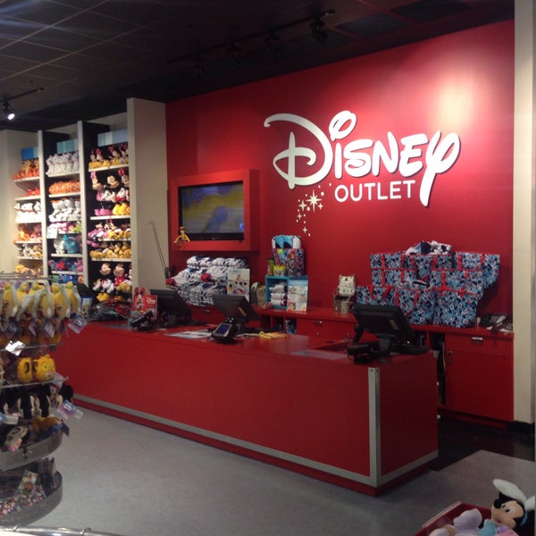 Disney Store - 4 tips from 913 visitors