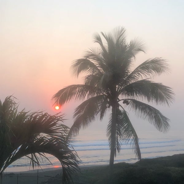 Playa Las Rocas - Beach