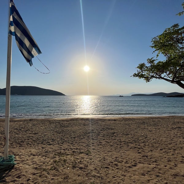 Παραλία Νέας Περάμου (Nea Peramos Beach) - Νέα Πέραμος, Καβάλα
