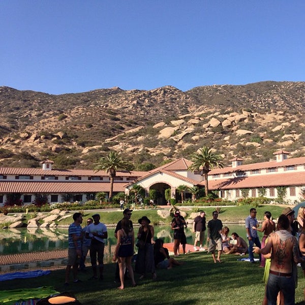 Hummingbird Nest Ranch - 4 tips from 811 visitors