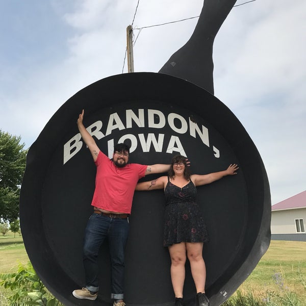 Iowa's Largest Frying Pan - Monument in Brandon