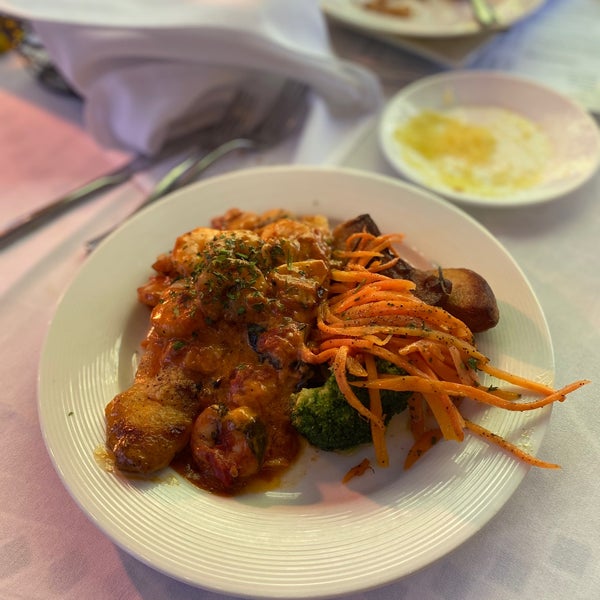 Calandra's Mediterranean Restaurant - Italian Restaurant