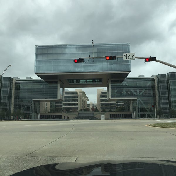 ExxonMobil Houston Campus - Spring - 22777 Springwoods Village Pkwy