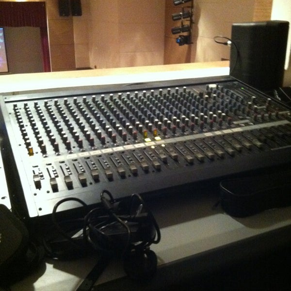 Control Room Auditorium KDN