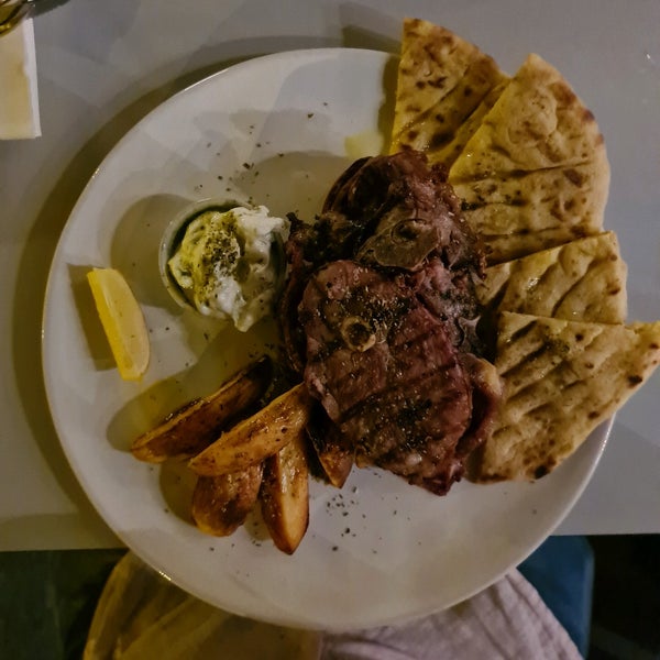 Photos at Mazi Greek Kitchen - Greek Restaurant in Budapest V. kerülete