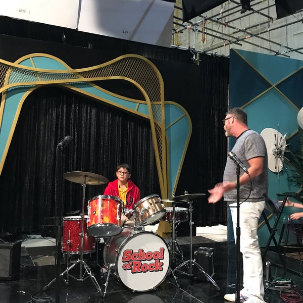 Stage 18: Paramount Studios - Arts and Entertainment in Hollywood