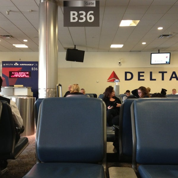 Gate B36 - Airport Gate