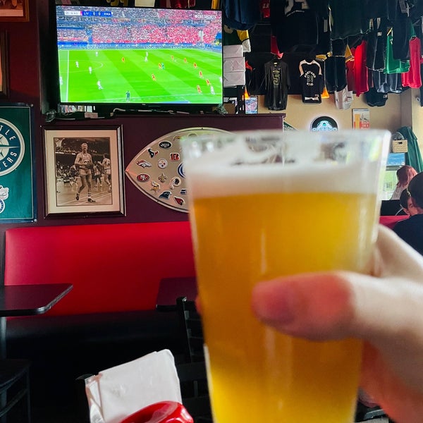 Portland Sports Bar and Grill - Downtown Portland - Portland, OR