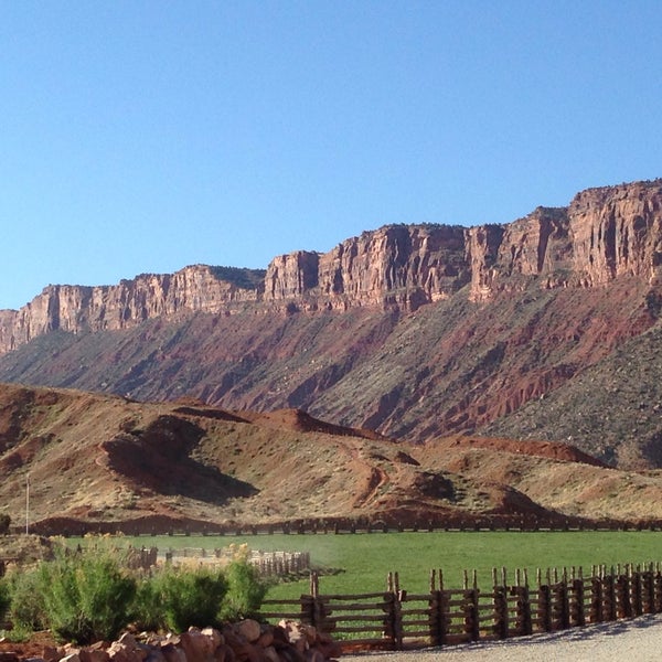 Red Cliffs Lodge - Hotel in Moab