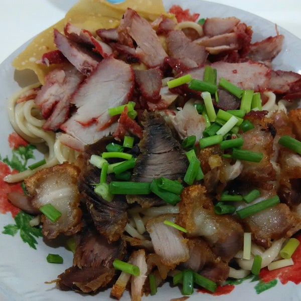 Depot Aan Ping Lao - 8 tips from 307 visitors