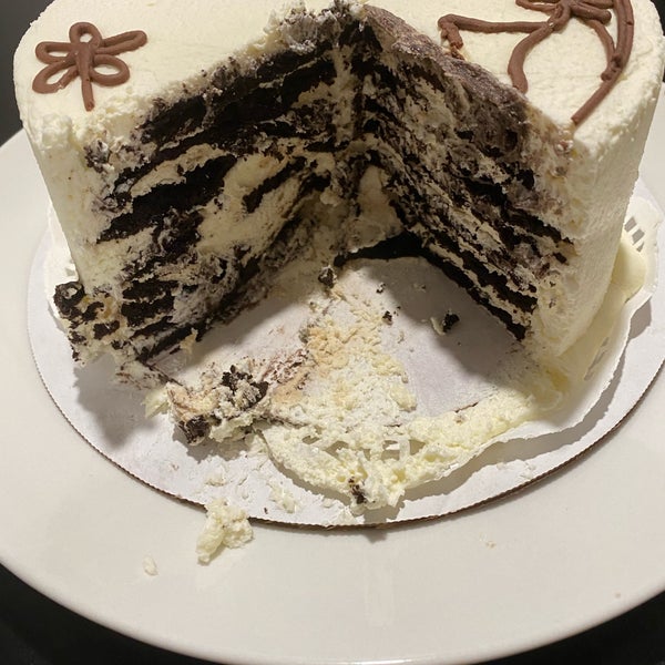 Lark Cake Shop - Silver Lake - 3337 W Sunset Blvd