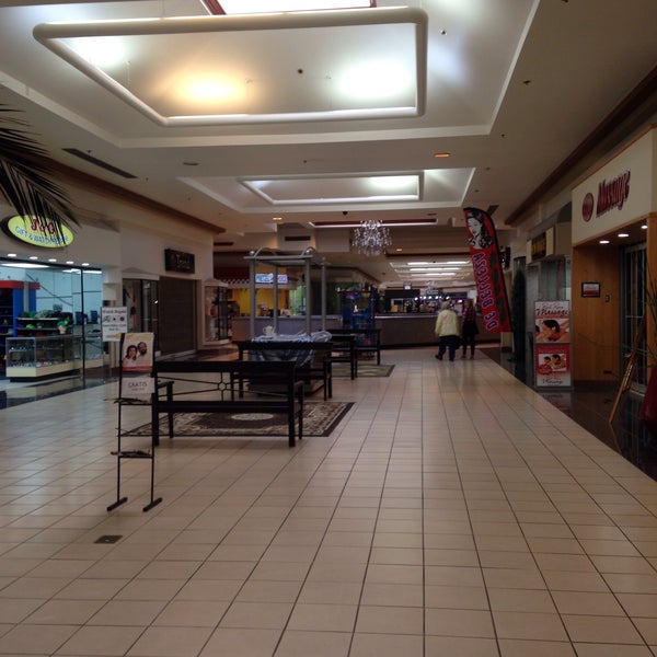 County Fair Mall - Shopping Mall