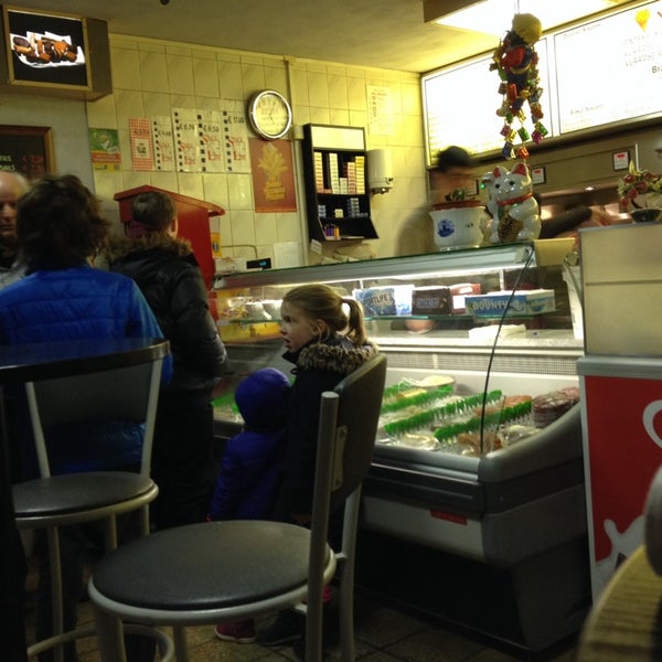 Snackpoint Break Even - Snack Place in Stadsdeel West