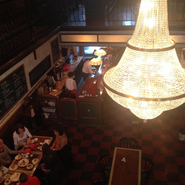 Photos at Salon de thé Cardinal / Cardinal Tea Room - Mile-End ...