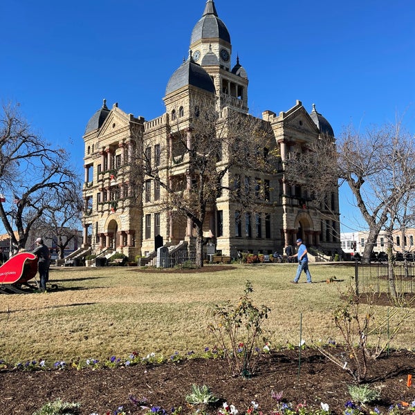 Denton County Courthouse - 110 W Hickory St