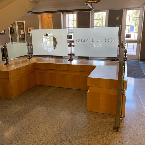 Jerry R. Junkins Engineering Building - Dallas, TX