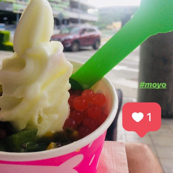 Moyo - Ice Cream Parlor