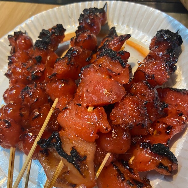 Larsian sa Fuente - BBQ Joint