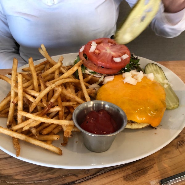 Table 31 - New American Restaurant in Mooresville