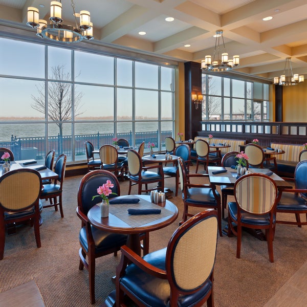 Sheraton Erie Bayfront Hotel - 55 West Bay Drive
