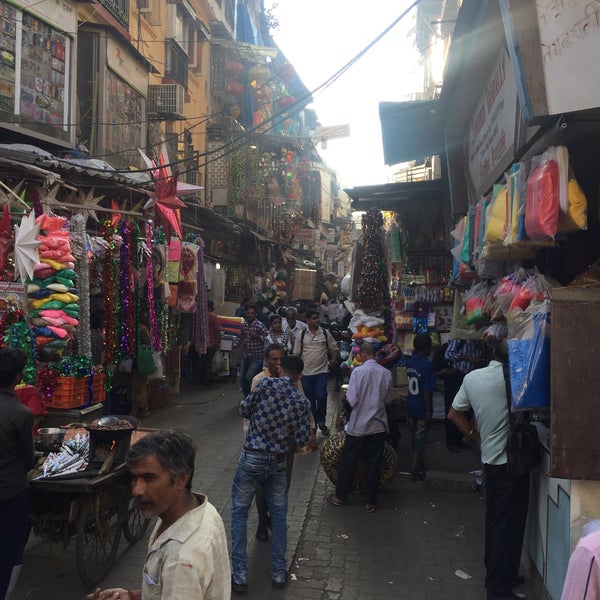 Nagdevi Street - Rest Area