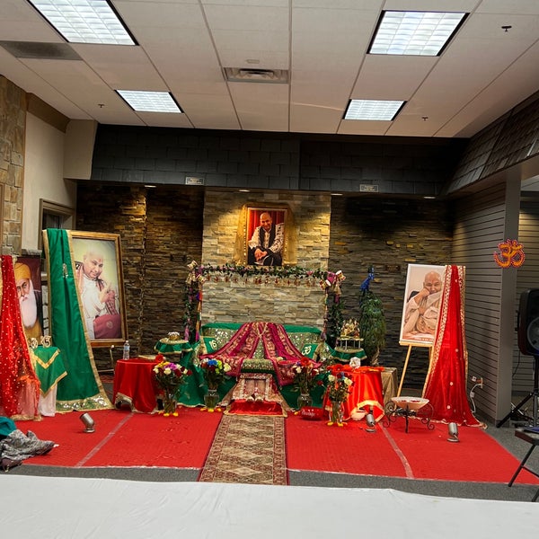 Guruji Toronto Mandir - Pickering, ON