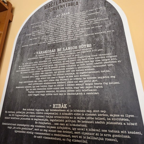 Maci Lángosozó - Fast Food Restaurant