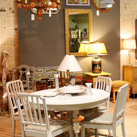 Pacific Galleries Antique Mall & Auction House - 32 tips from 540 visitors