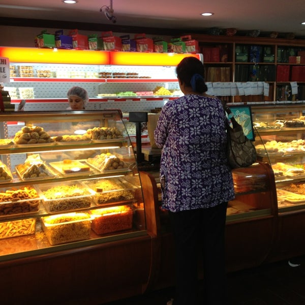 Samosa & Sweet Factory - Indian Restaurant