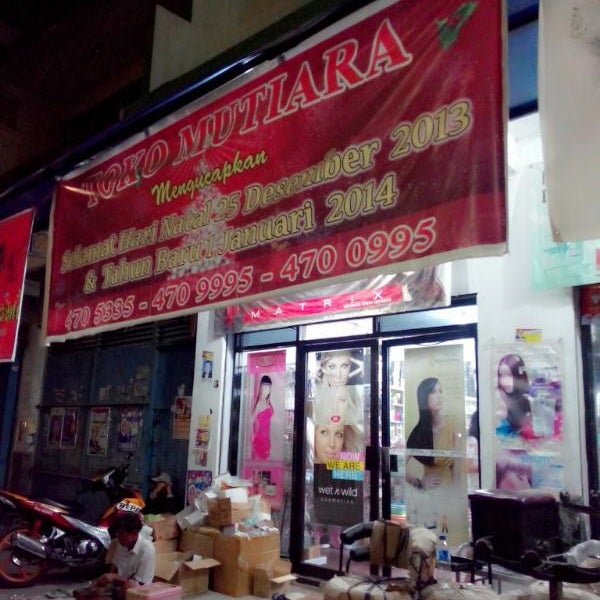 Toko Mutiara - Cosmetics Store in Palu