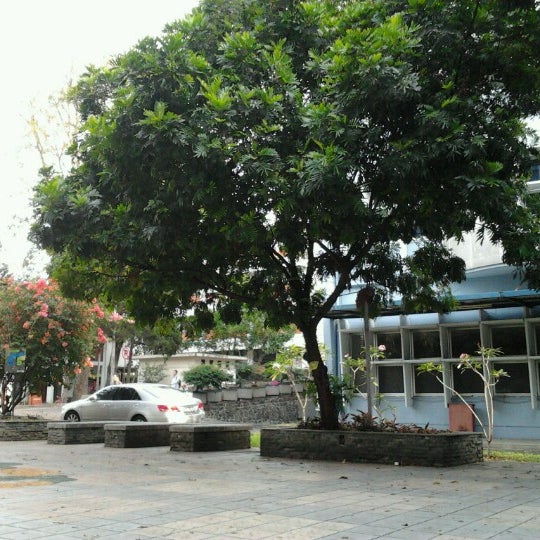 Labtek XI ITB - College Academic Building in Bandung