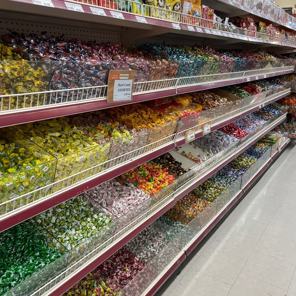 Yummy Market - 4400 Dufferin St