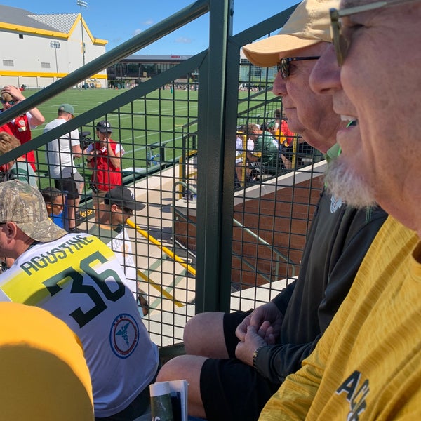 Ray Nitschke Field - 8 tips