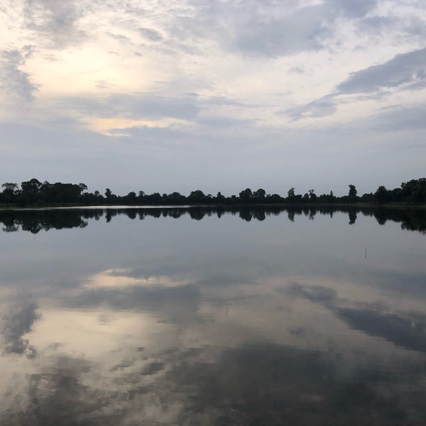 Sras Srang - Lake