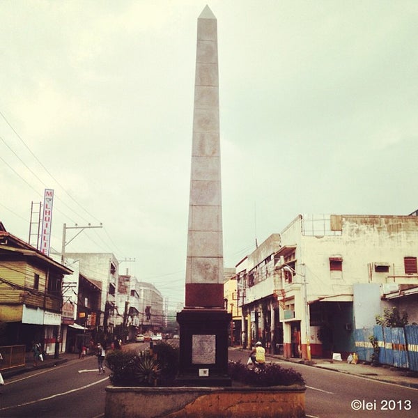 Colon Street - Road