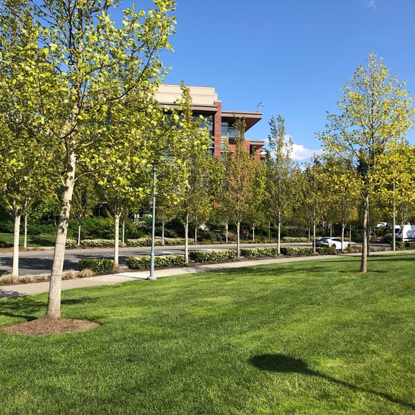 MSFT Commons Transit Center (CTC) - Bus Station in Overlake